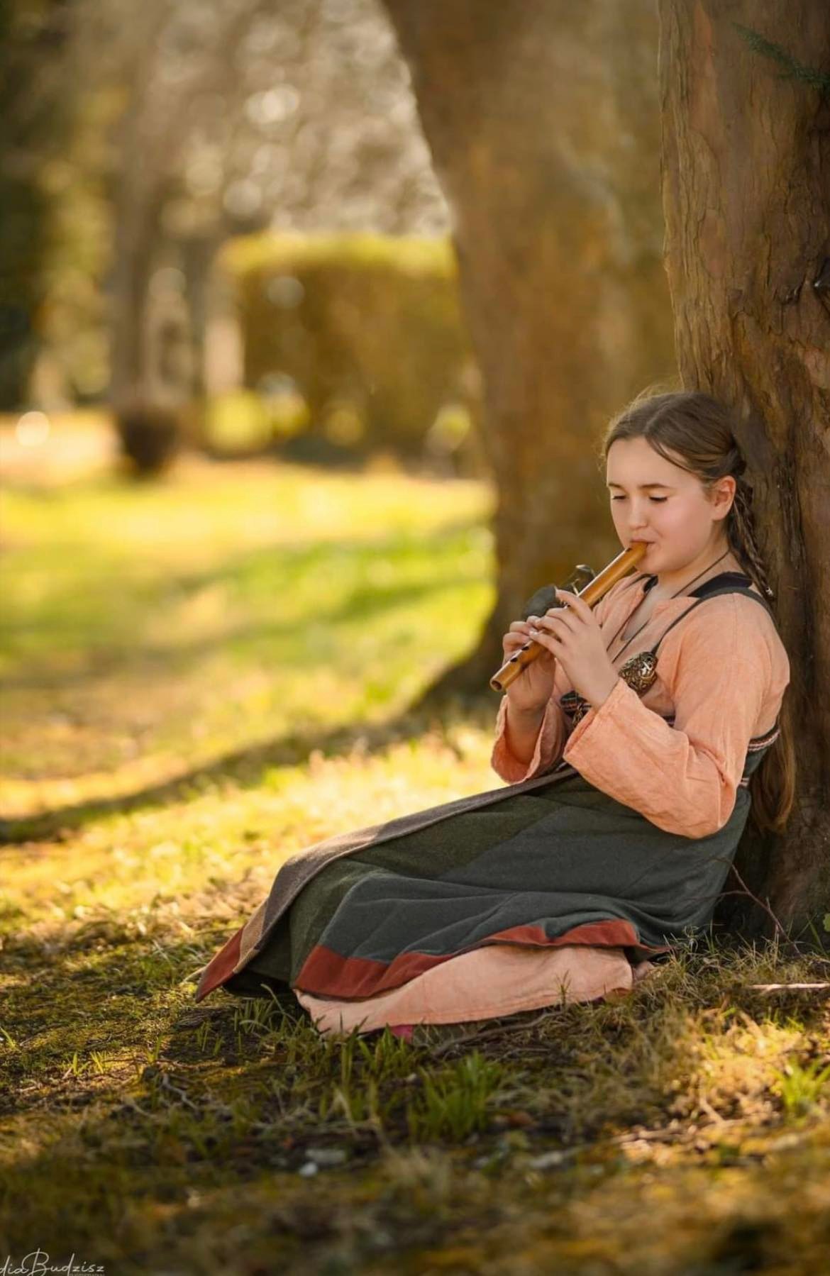 Walk – Amber Othala SCIO